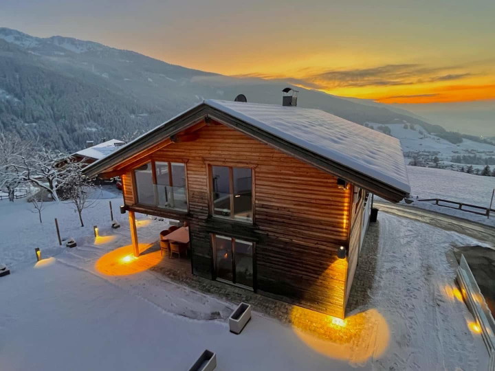 Chalet Mit Bergblick & Ski-in Ski-out - Schwaz