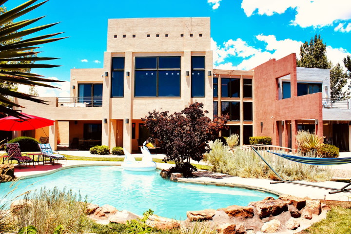 #1 Best Views Huge Contemporary Estate Heated Pool - Rio Rancho, NM