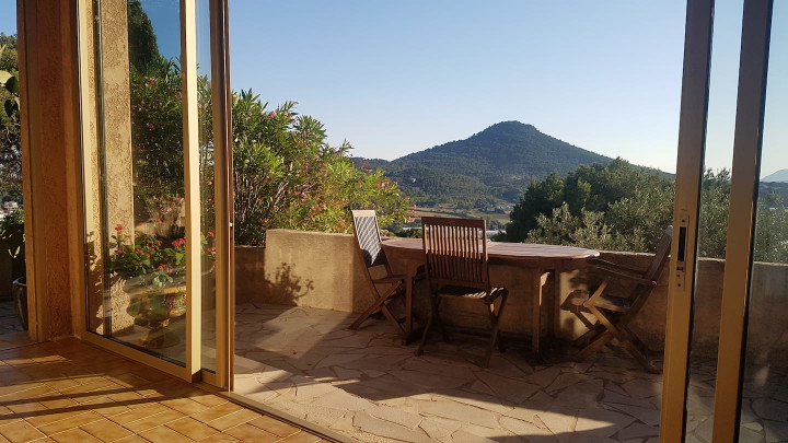 Bas De Villa Climatisé Très Belle Vue à 3km Mer - Carqueiranne