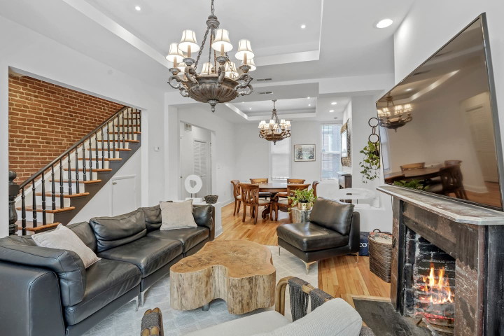 Capitol View 3br Rowhouse | Convention Center Shaw - Washington, D.C.