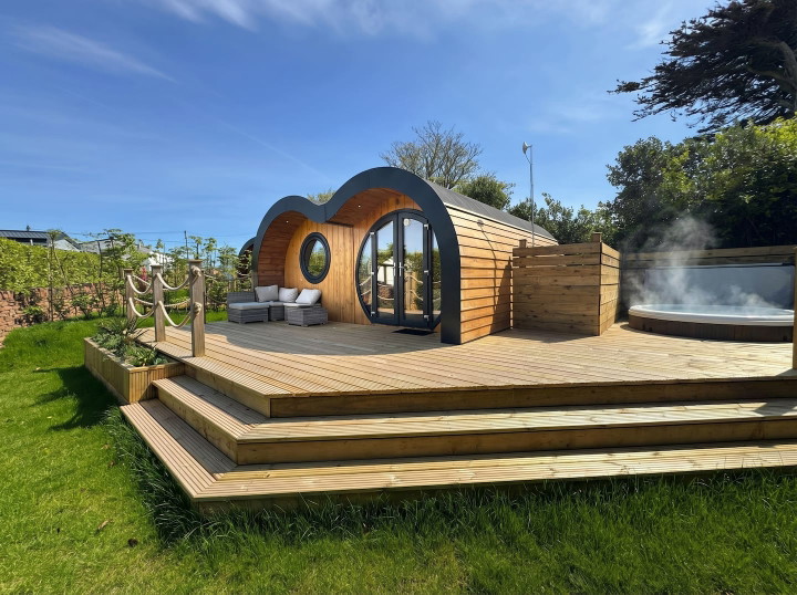 Family Pod-lodge With Hot Tub - Camborne
