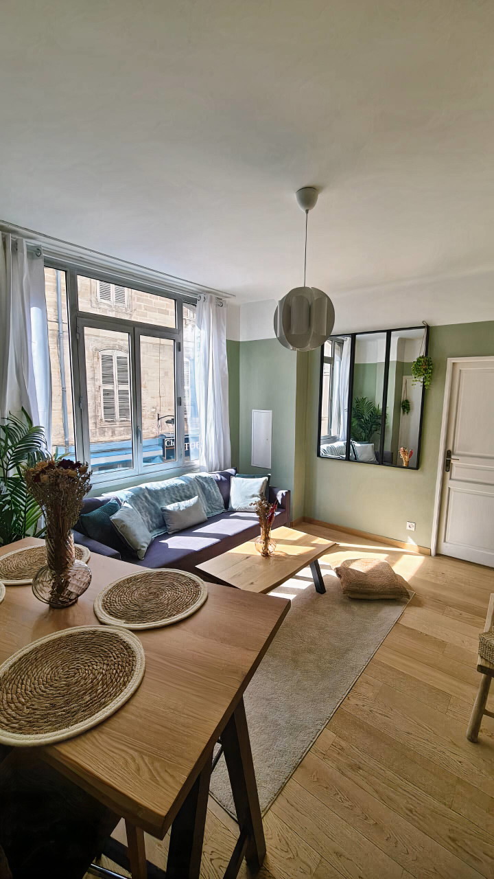 Agate - City Center With Balcony - Wifi - Villeneuve-lès-Avignon