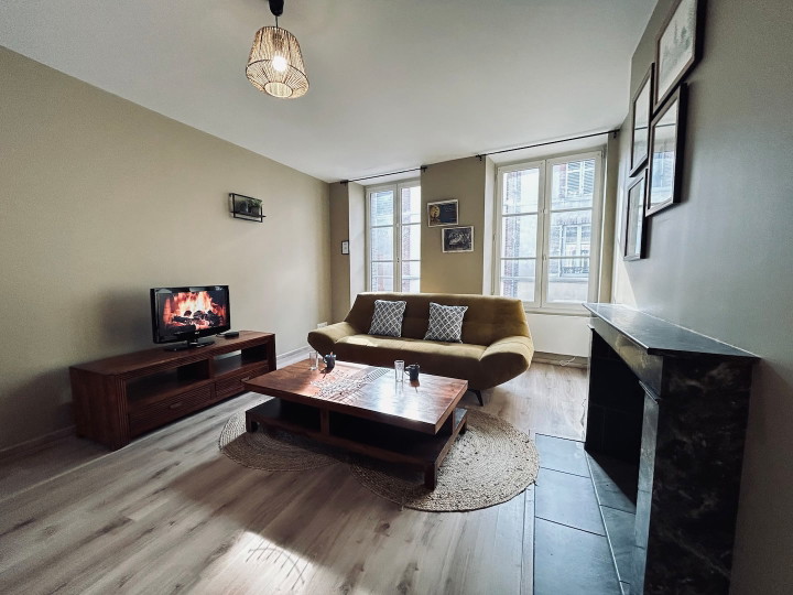 E Jean Jaures Hélios Spacious Near City Center - Épernay