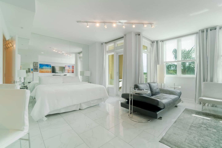The Beachy Blues Suite - Casa Costa 308s - Boynton Beach, FL
