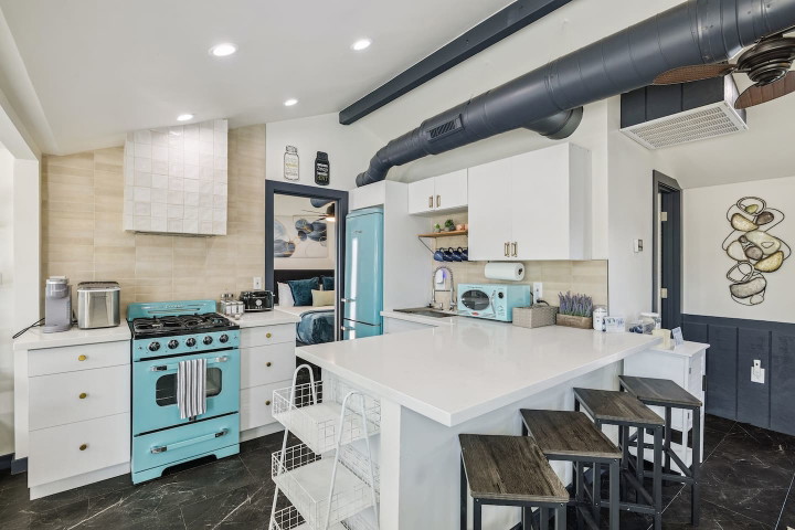 The Garfield Hideaway | 2br/2ba| Walk To Downtown - Phoenix, AZ
