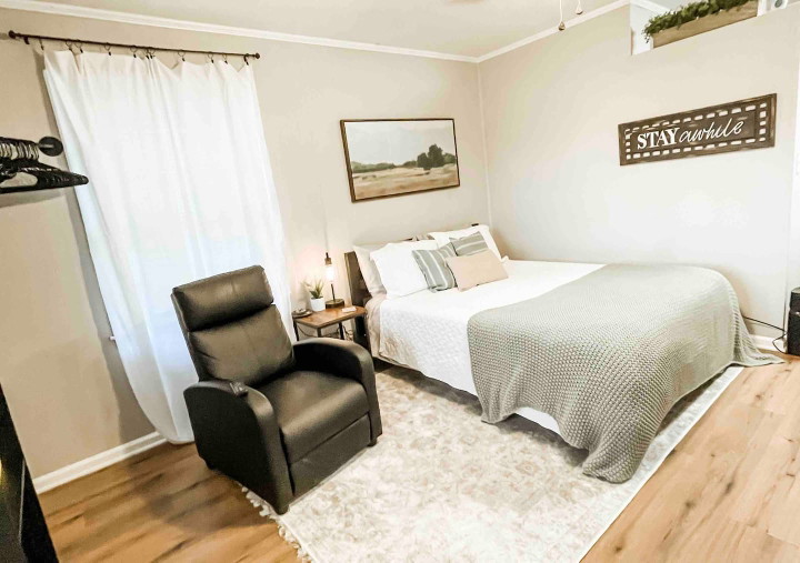 Tiny House Studio Stay Outside Town Moncks Corner - Moncks Corner, SC