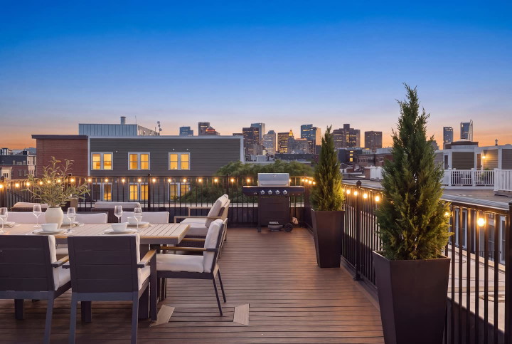 East Boston Rooftop Retreat - Dorchester, MA