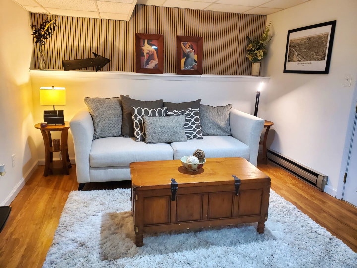 Allentown Center Suite With A View! - Allentown, PA