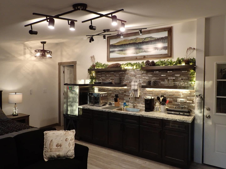 New Private White Mountains Getaway For Travellers - Littleton, NH