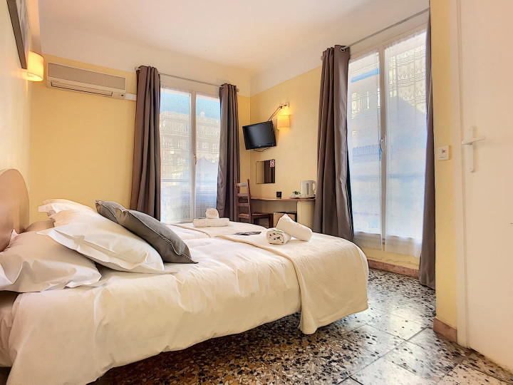 Chambre Familiale Ports / Plage Golfe Juan Cannes - Antibes