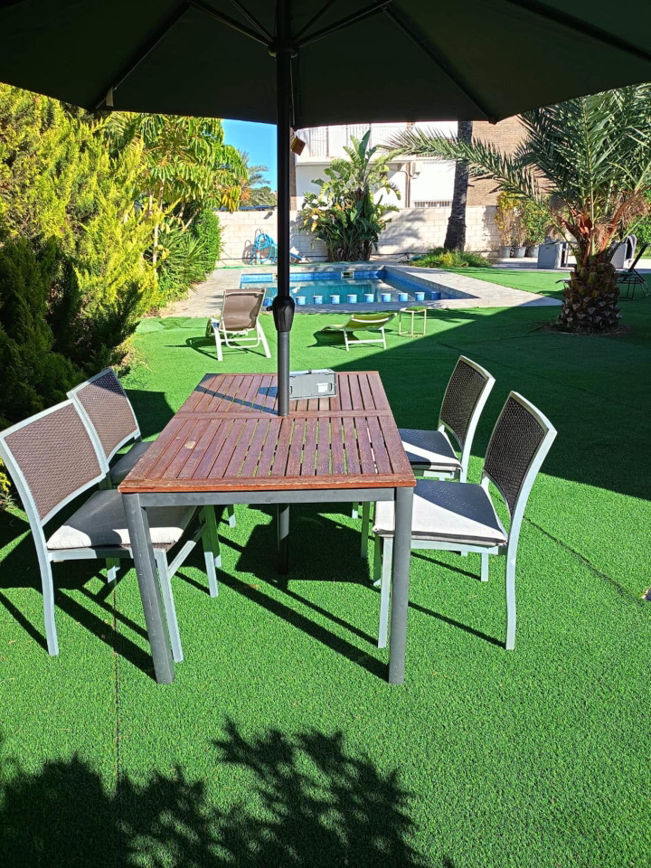 Petit Paradis - Alicante