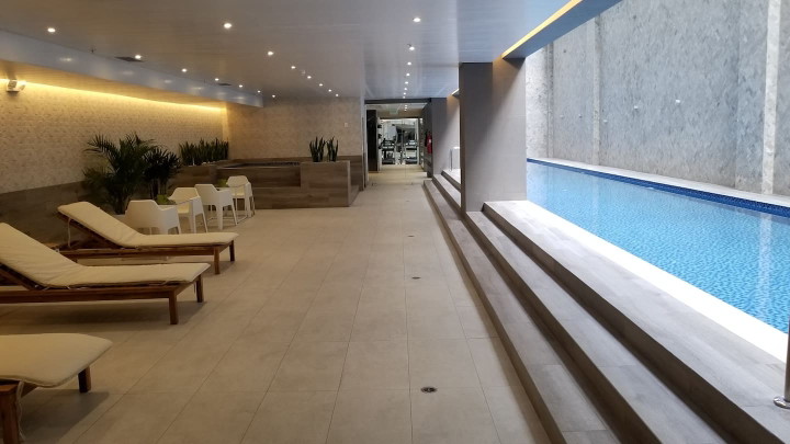 Suites De Résidence De Luxe - ÉQuipements Piscine Salle De Sport Sauna - Quito