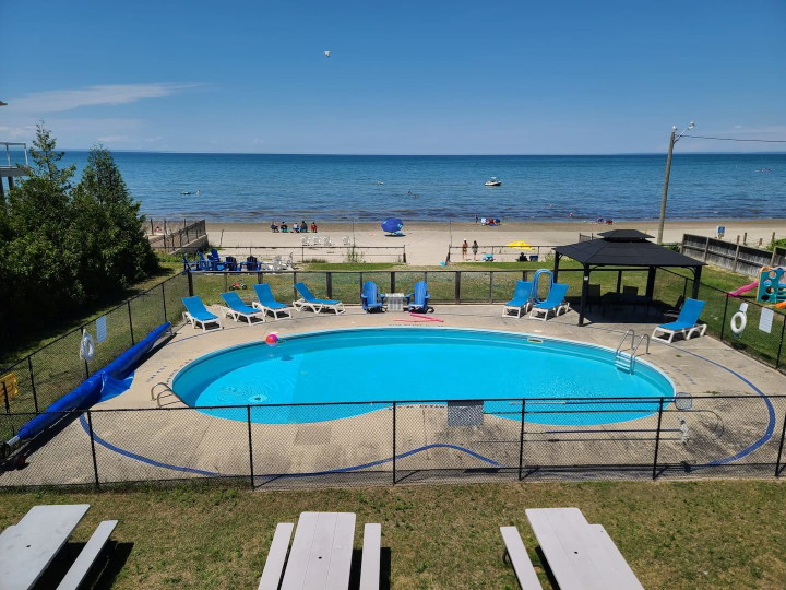 Waterfront | Heated Pool, Beachfront, Bbq, Ac - Wasaga Beach