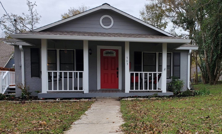 The Cottage @ Georgetown Square (Le Cottage @ Georgetown Square) - Georgetown, TX