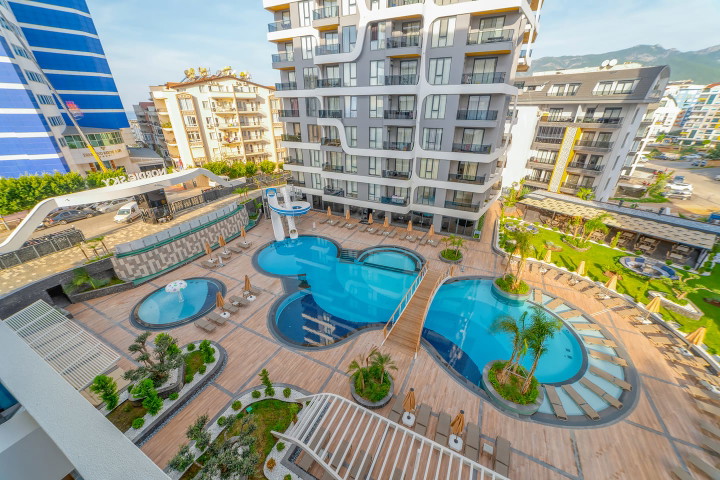 Modern 1+1 Havuzlu Rezidans 250 M Denize 5.kat - Oba