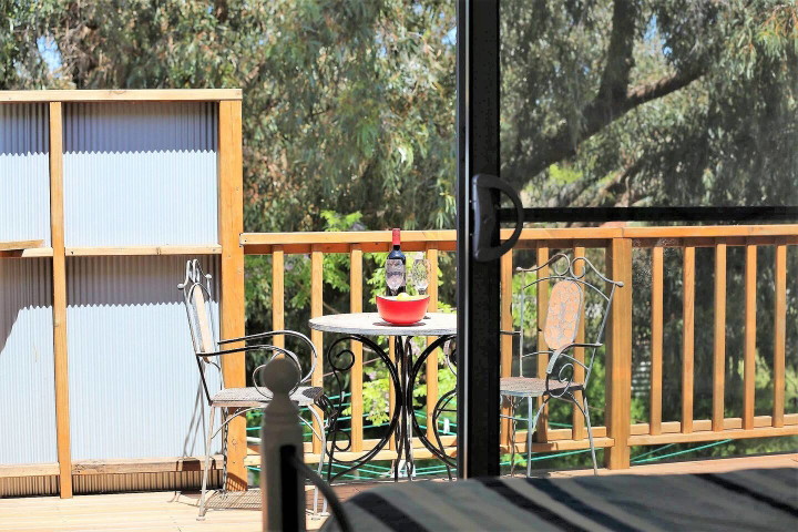 Just Beachy - Quiet & Relaxing - Comfortable Beach Cottage - Guilderton