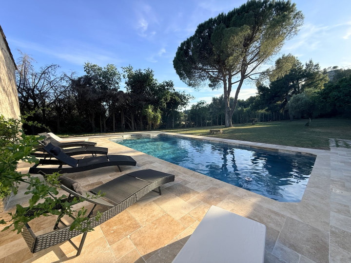 Appartement Cosy Avec Piscine Et Jacuzzi - Beaucaire