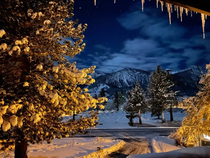 Modern 1br, Mtn View, Dog/kid Friendly, Sleeps 6 - Mammoth Lakes, CA