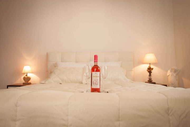 Amantes Amentes - Beach House Santorini - Grecia