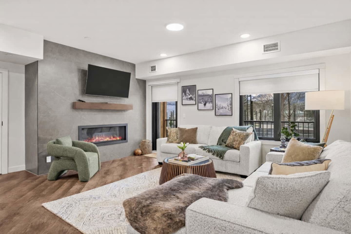 Modern 4br+studio Rockies Retreat W/ Pool&hot Tub! - Canmore