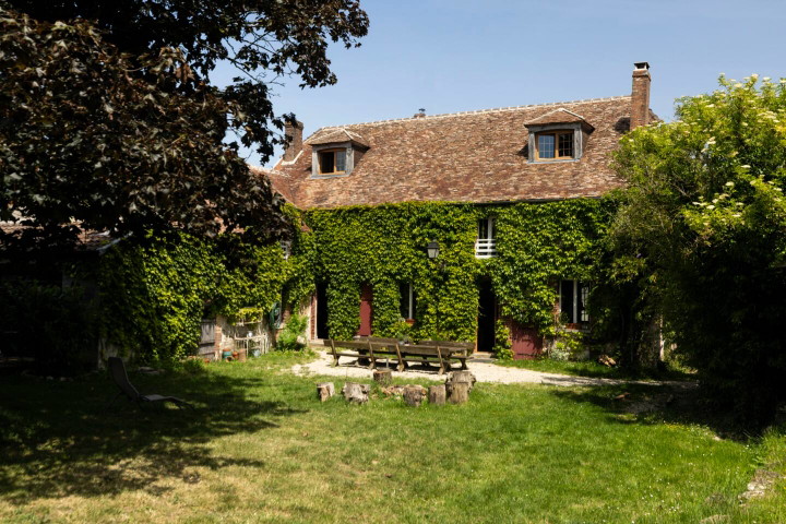 La Red House - Grande Maison Familiale - Chantemerle