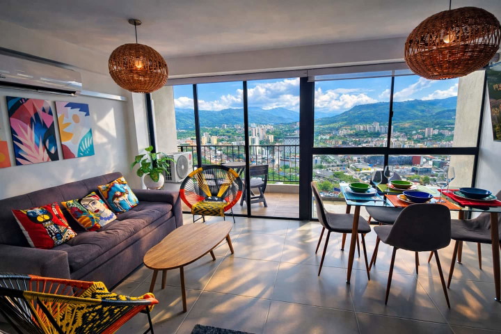 Forest Charm | Spectacular View 20th Floor - Floridablanca