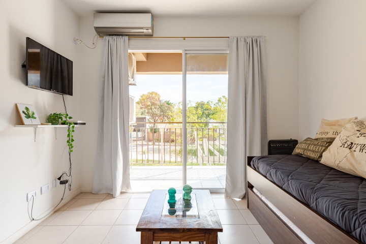 Beautiful And Warm With A Garage - Mendoza