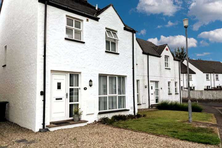 Cosy And Charming House 2 Minutes Walk To Seafront - Ballycastle