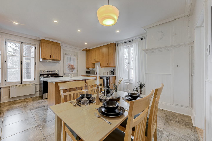 The Patrimonial-2 Bedroom Apartment - Québec City