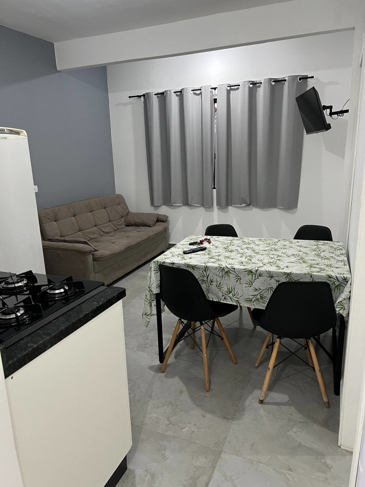 Apartamento Com Boa Localização Em Curitiba - Curitiba