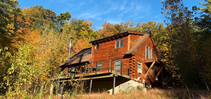 Catskill Modern Secluded Log Home | Great Location - Catskill, NY
