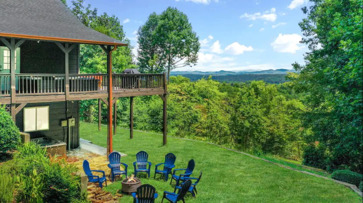 3 Min To Dwntwn! Mountain Lodge W Hot Tub, Firepit - Blue Ridge, GA