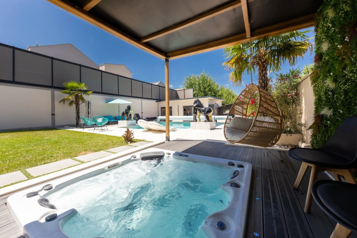 La Dolce Vita Spa Jacuzzi Piscine Sud Paris - Essonne