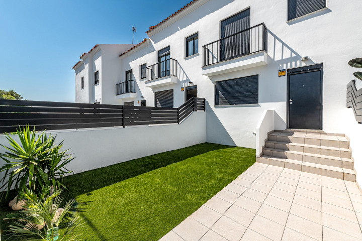 Las Villas De Las Fuentes (The Villas Of The Fountains) - Torreblanca