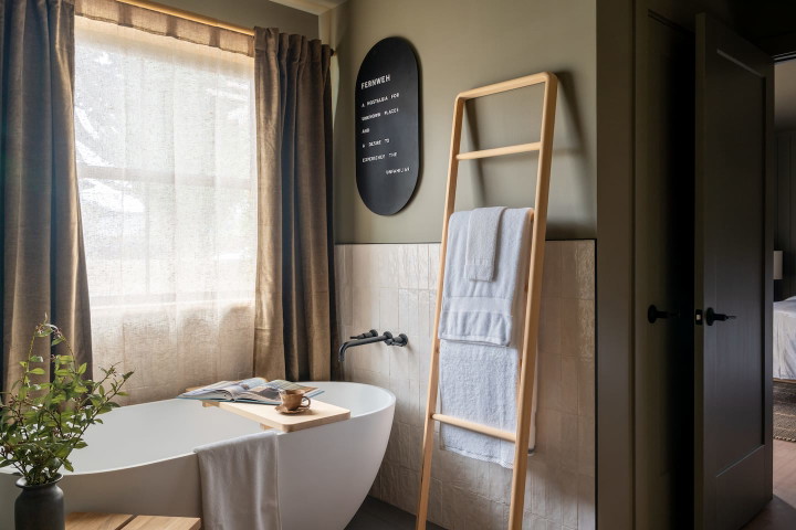 'Take The Long Way' - A Lancaster Luxury Retreat - Strasburg, PA
