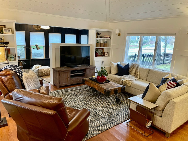 A Step Away | The Retreat Walk To Town Escape - Saugatuck, MI