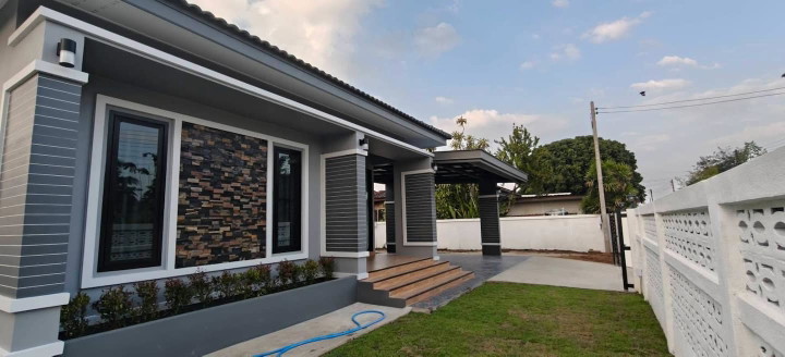 Maison Chofah Neuve ! 3 Lits 3 Salles De Bain Près De Wat Rong Khun - Chiang Rai
