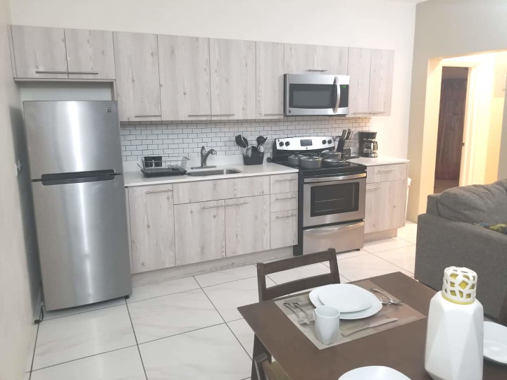 Modern One Bedroom Apartment Near Airport & City - Saint Kitts and Nevis