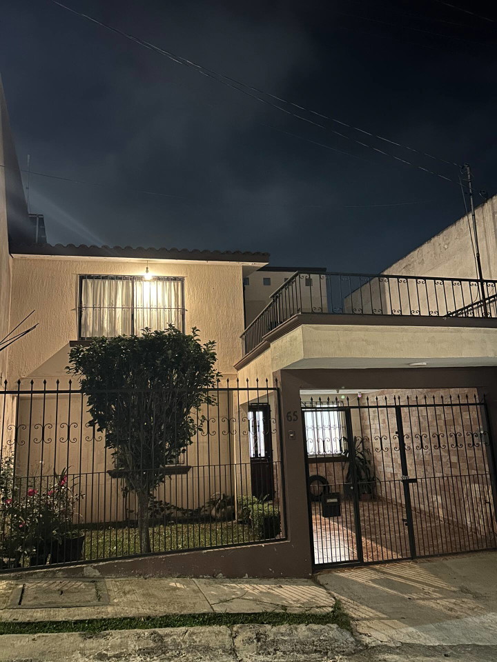 Linda Casa Amplia Y Fresca. - Xalapa