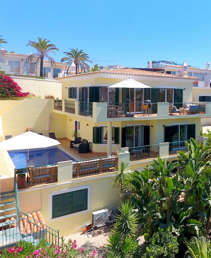 Strandvilla Met Zwembad Op Toplocatie In Ferragudo - Ferragudo