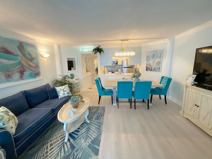 Dazzling Views Perfect Location Ocean Front With Pool Fabulous Balcony Sleeps 6 - Maryland (State)