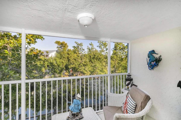 Beautiful Lagoon Front Townhome! - Key Largo, FL
