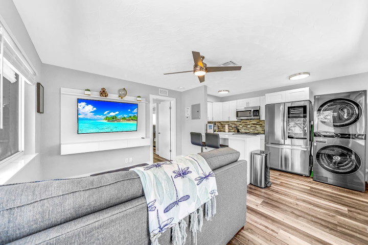 Victoria Park Gem ! Close To Beach & Las Olas ! - Fort Lauderdale