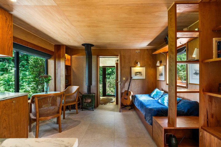 Forest Cabin & Ir Sauna Near Goodwood & Cowdray - United Kingdom