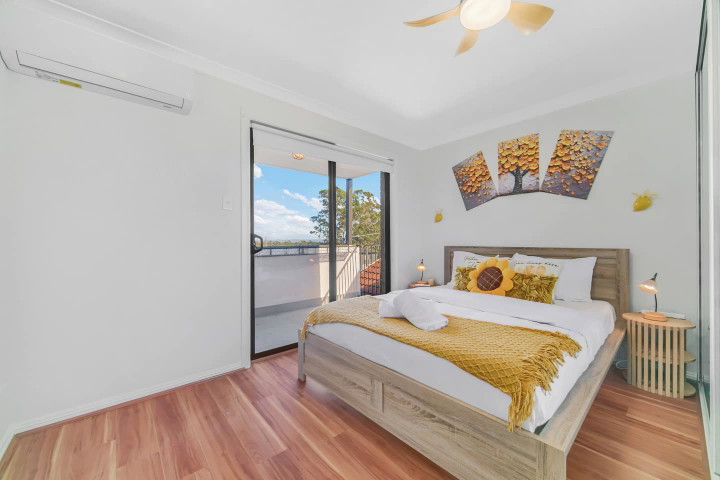 Spacious 3 Bedrooms House In Blacktown - Blacktown
