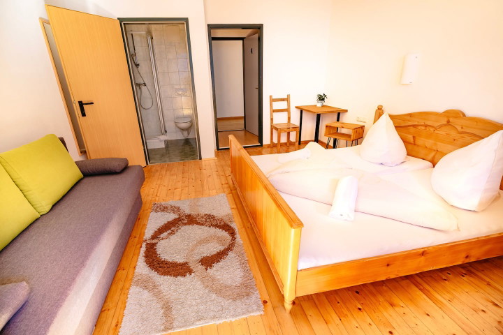 Bed & Breakfast | Das Cityhouse - Triple Room - Mayrhofen