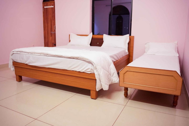 Super Deluxe Room By Devs Den - Sasan Gir