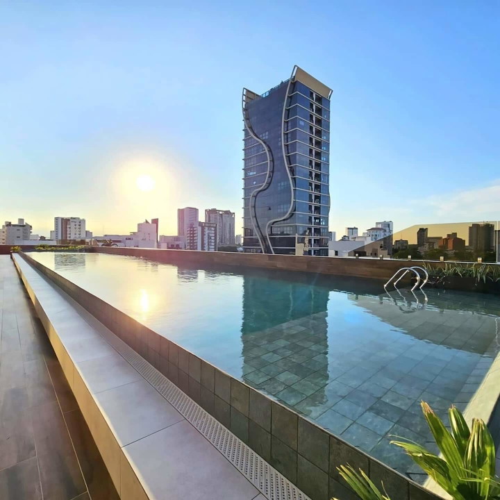Luxury At Equipetrol | Cinema And Infinity Pool - Bolivia