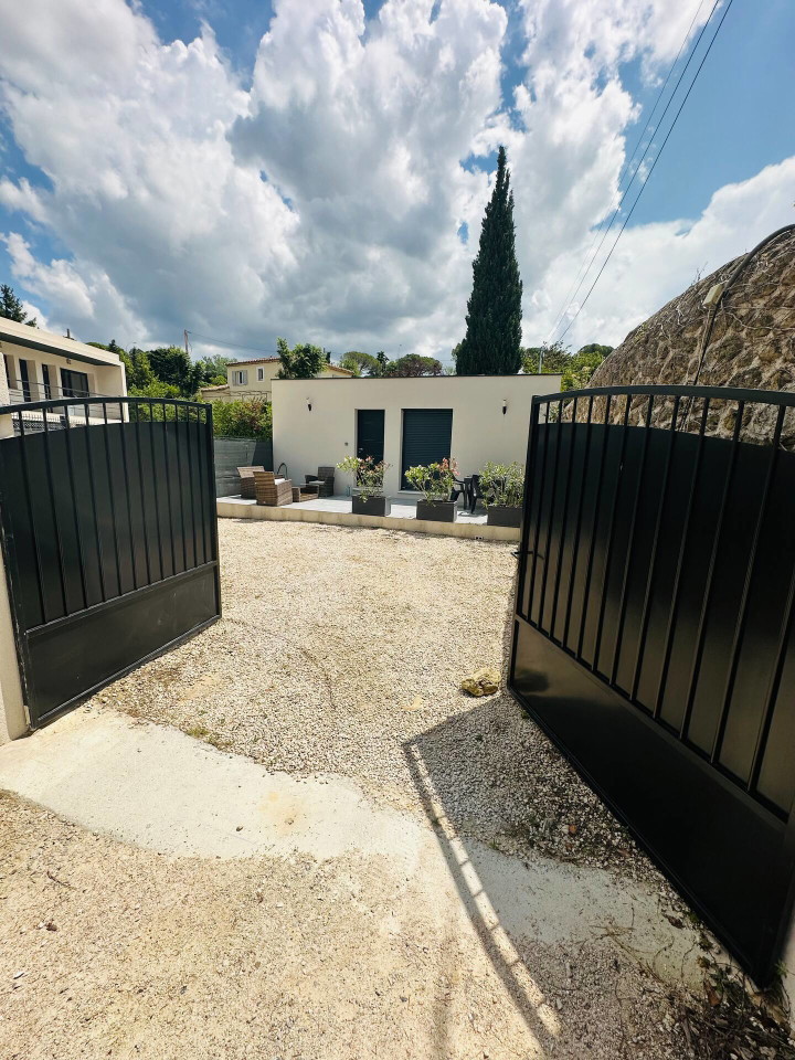Maison Calme Et Ensoleillé - Pélissanne