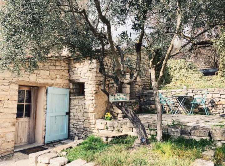 Cute Stone Cottage In Provence - Alpes-de-Haute-Provence